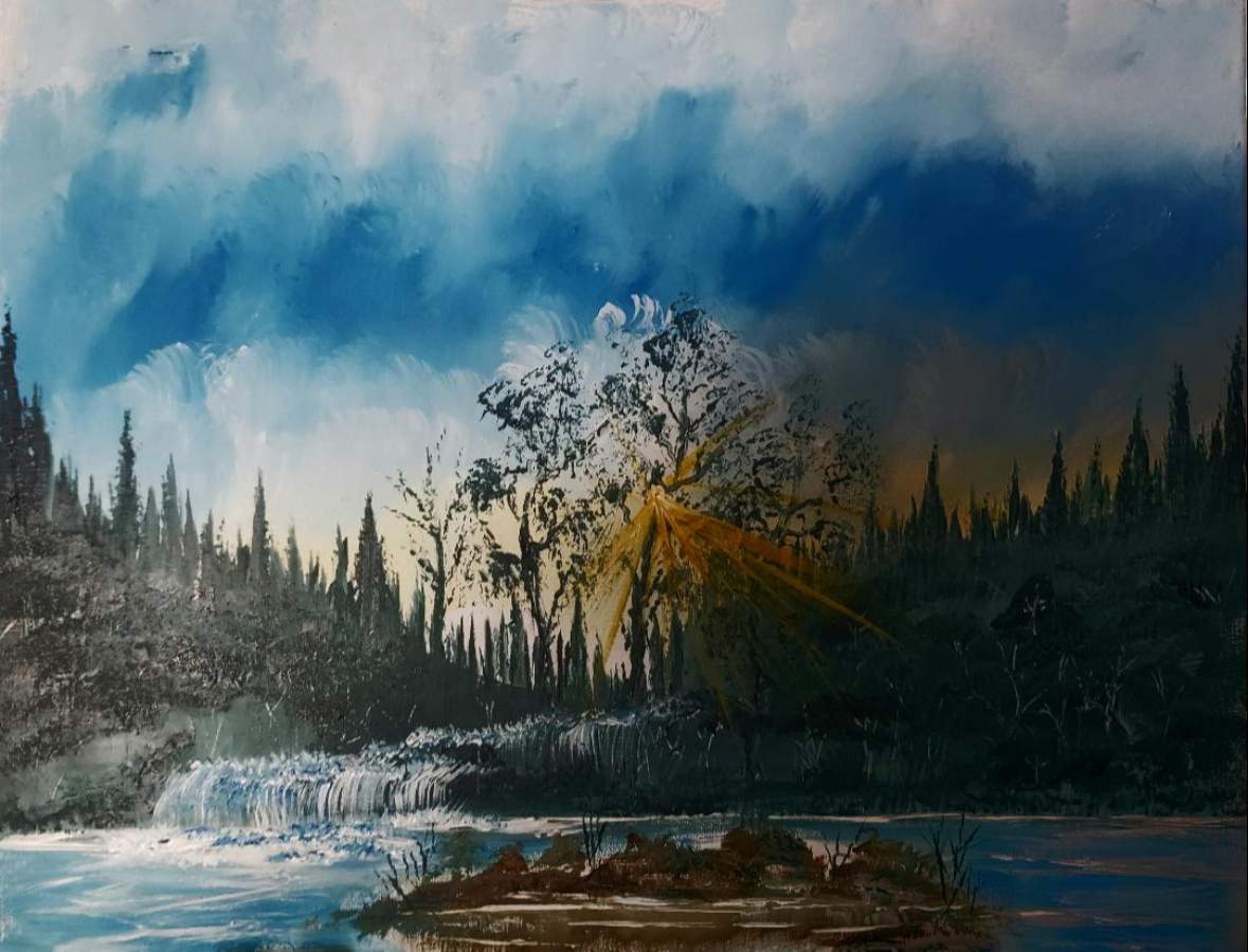 Rays In The Mountains