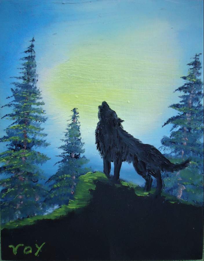 Box with wolf
